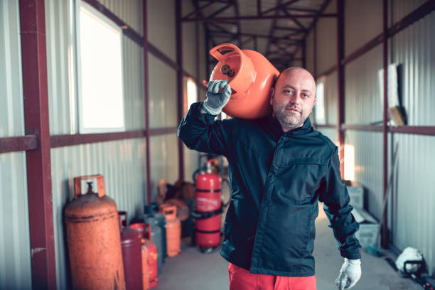 Forklift Propane Tanks: Types, Sizes and Safety Measures