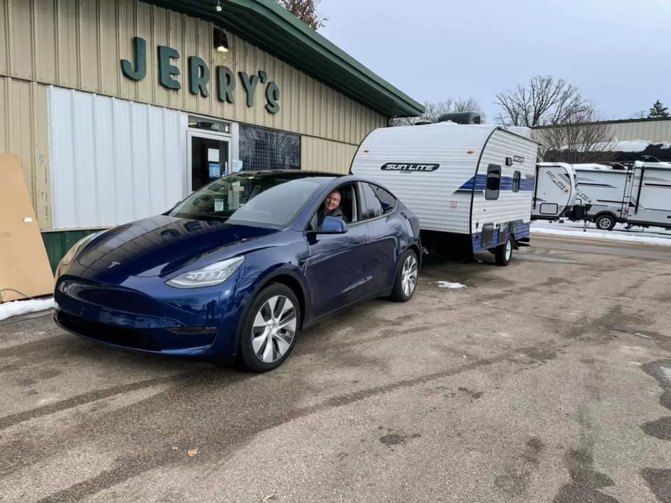 About Jerry RV Camper Dealers in Madison