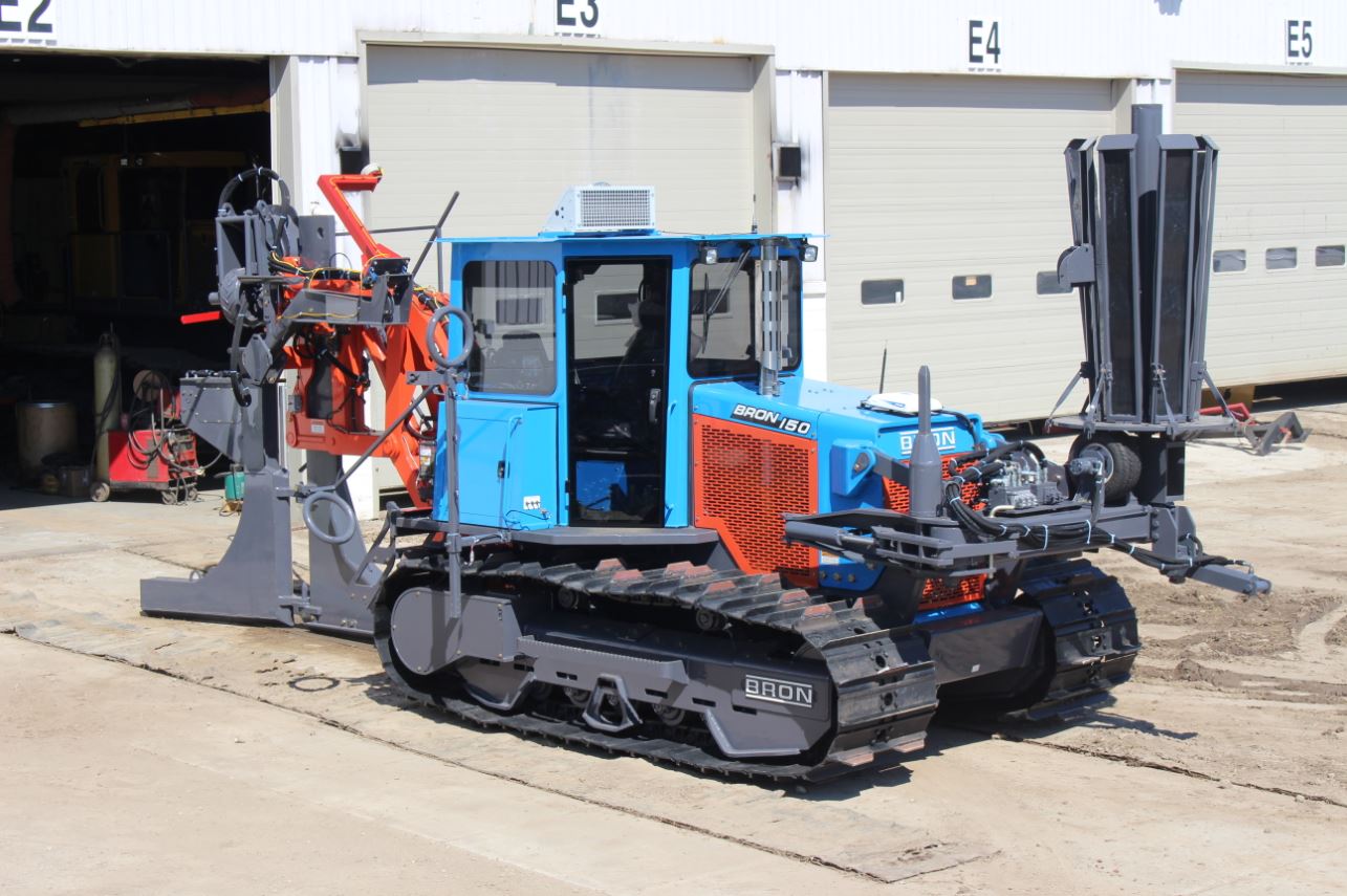Bron Drainage & Utility Plows | Vermeer Mountain West