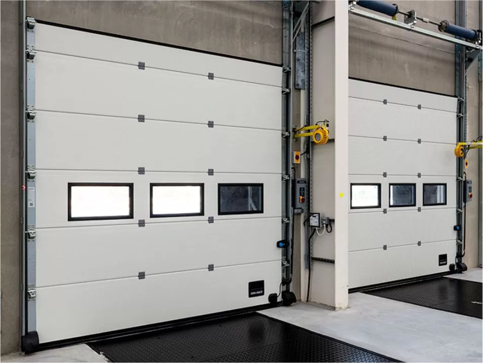 Warehouse Dock Doors | Industrial Loading & Dock Doors