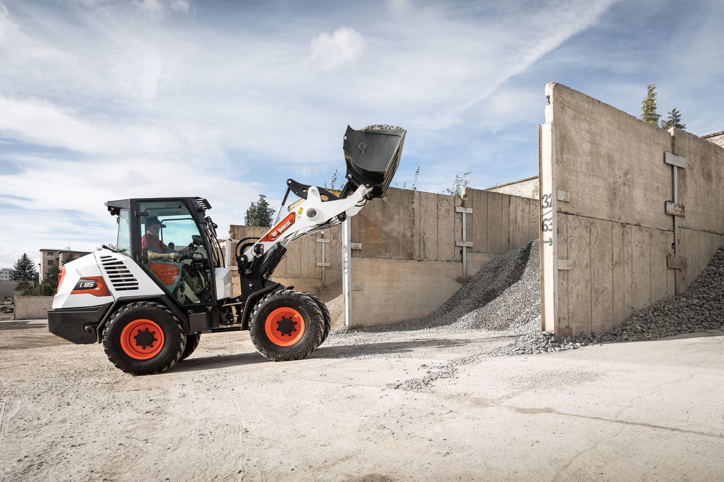 Bobcat Equipment: Mowers, Loaders, Skid Steers, Excavators