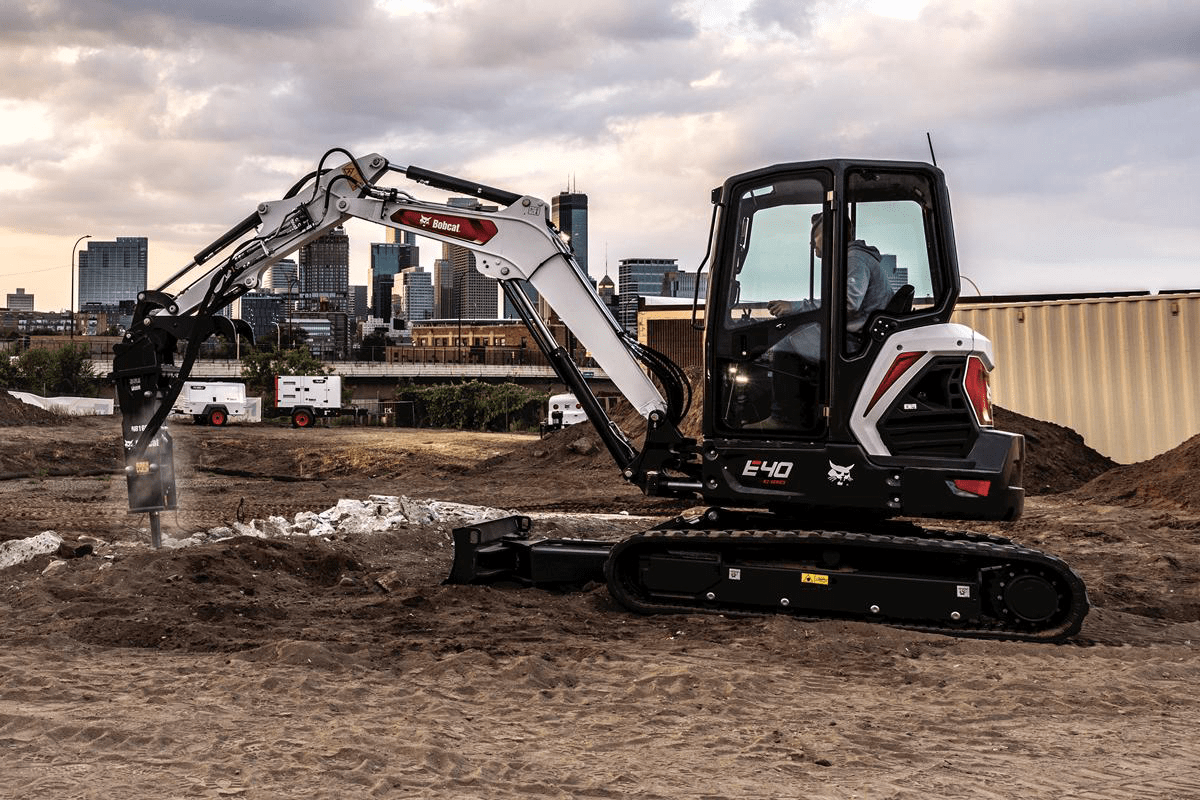 A Guide to Choosing the Right Tracks for Your Bobcat Compact Track ...