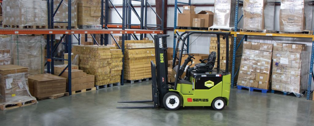 VNA Equipment Solutions for Efficient Warehouse Operations
