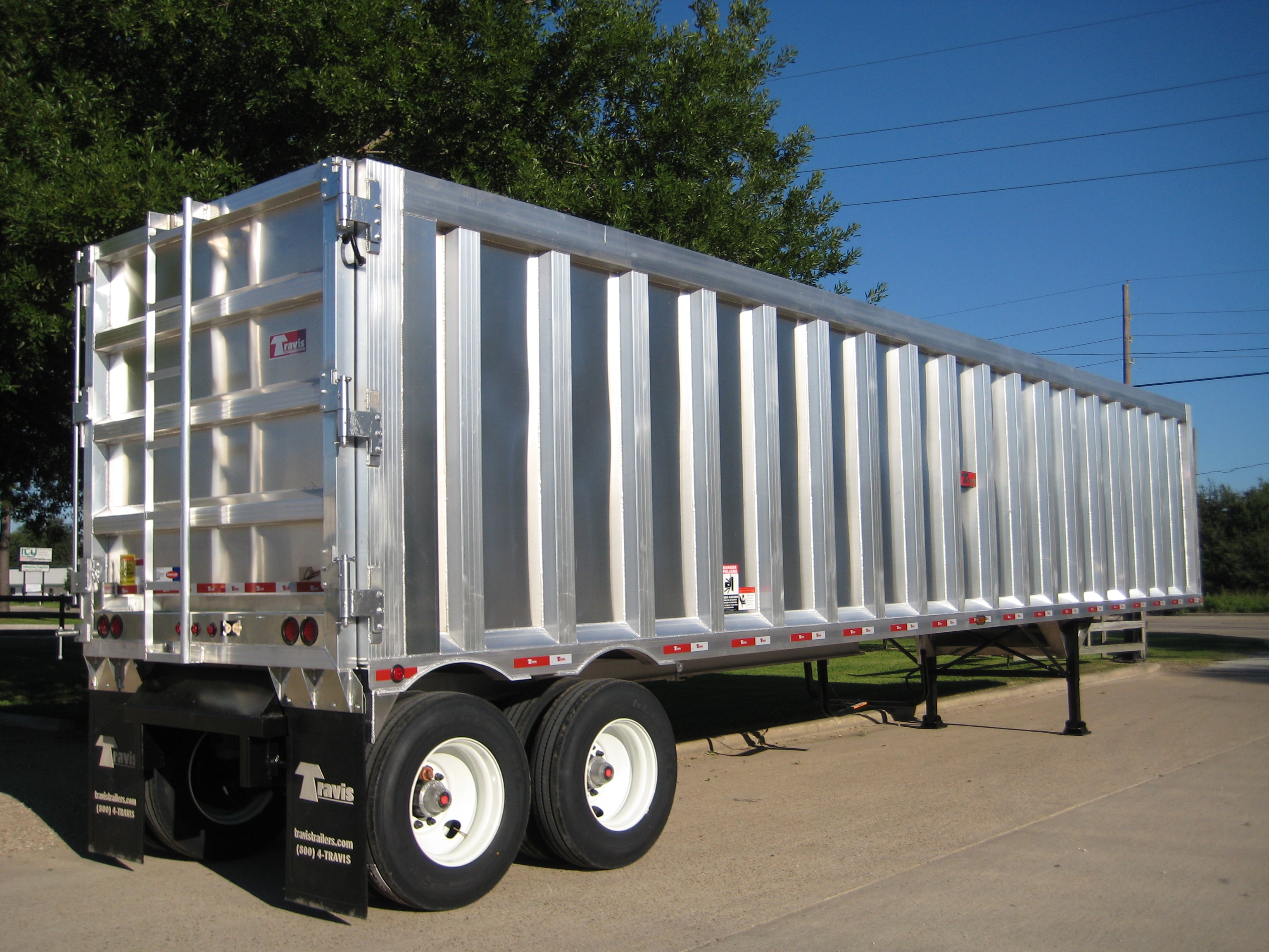 Transfer Trailers Classic | Travis Trailers | Aluminum Trailers