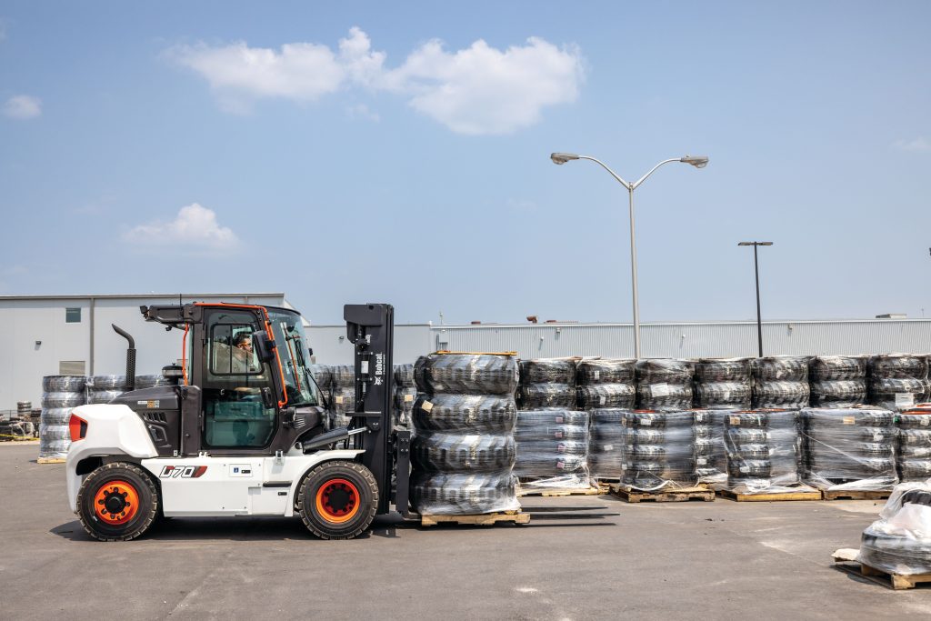 Forklift & Material Handling Equipment Dealer - Elite MH