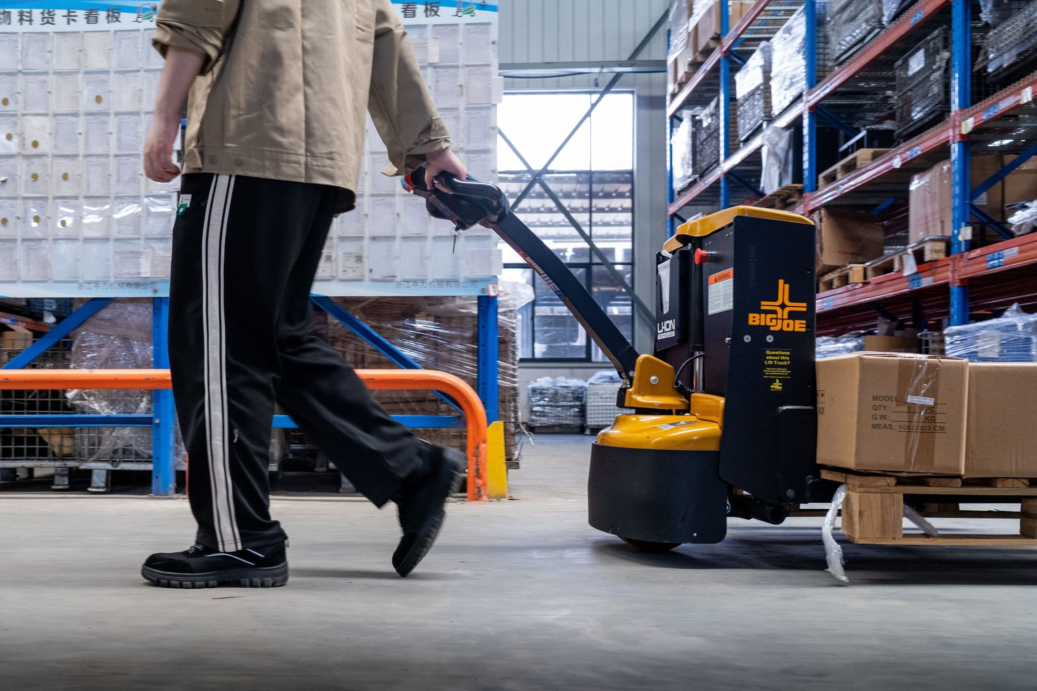 Forklift & Material Handling Equipment Dealer - Elite MH